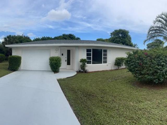 920 NW 3rd St, Boynton Beach, FL 33435