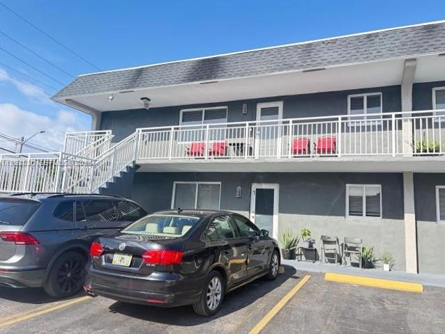 920 SE 2nd Ave, Unit 2, Hallandale Beach, FL 33009 | MLS #A11992 | Compass
