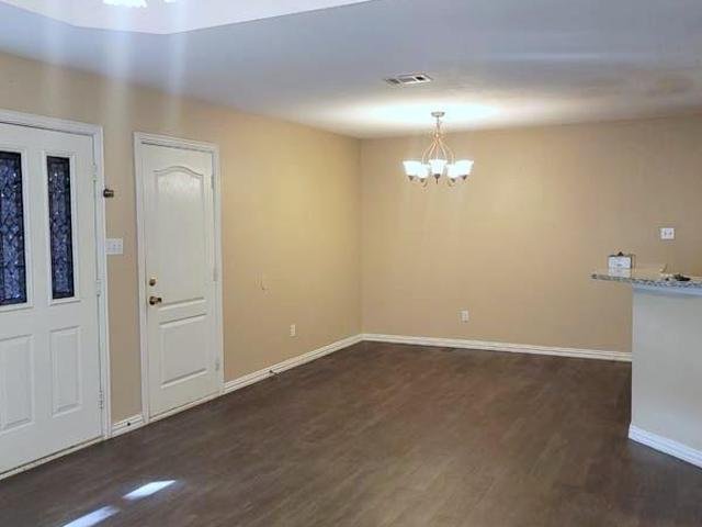 920 Sierra Vista Court