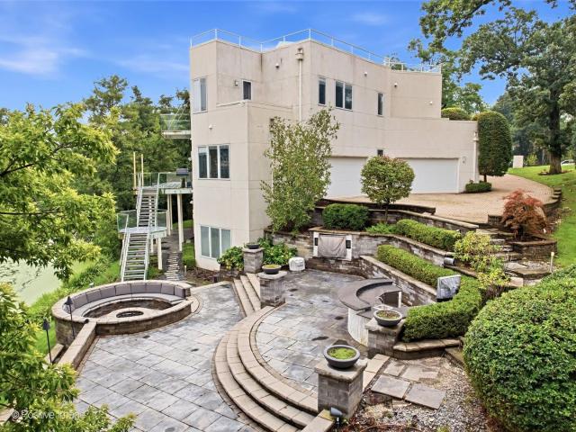 920 St Stephens Green