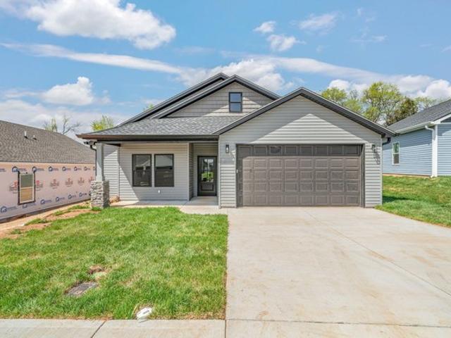 920 Stratford Ave, Sweetwater, TN 37874