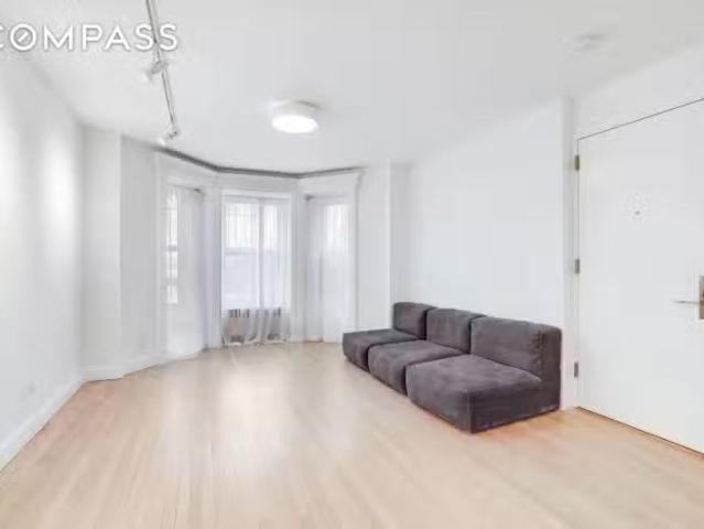 920 President Street, 1, Brooklyn, NY 11215
