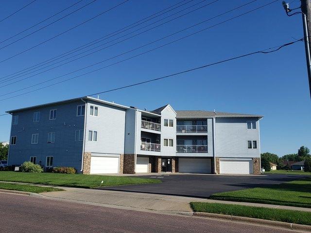 920 W Norway Ave, Mitchell, SD 57301
