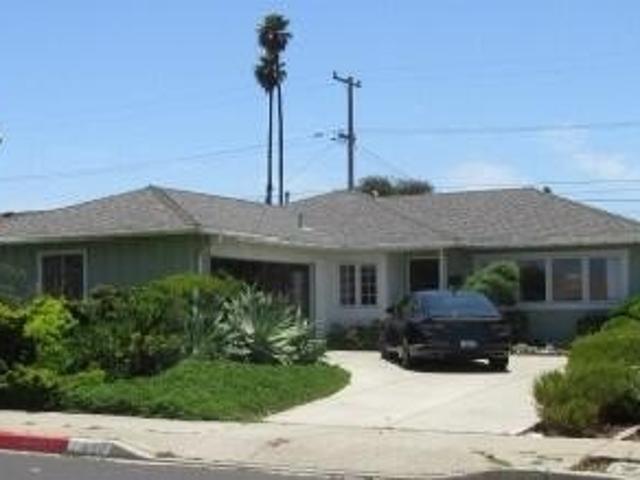 920 W Oak Ave, Lompoc, CA 93436
