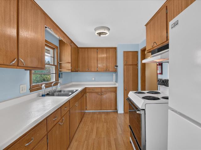 920 W Sunset Drive