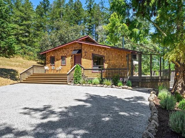 920 Wagnon Rd, Sebastopol, CA 95472