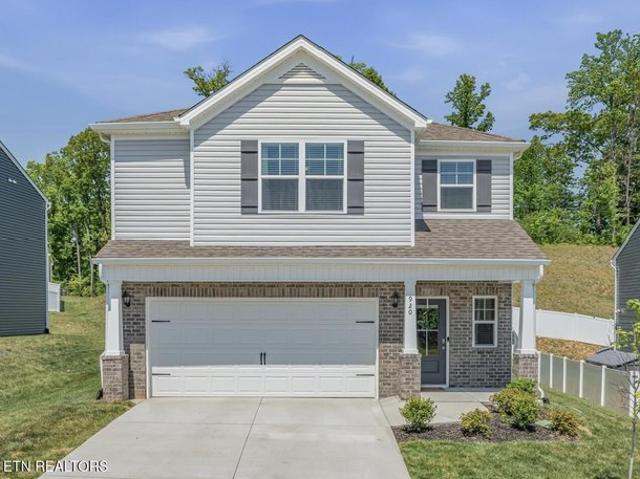 920 Utopia Ln, Knoxville, TN 37932