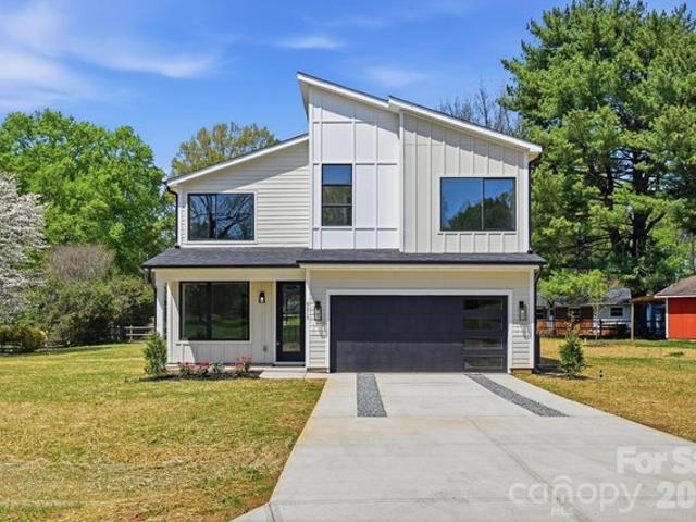 9215 Edinburgh Ave, Huntersville, NC 28078