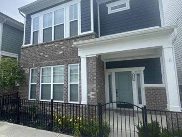 9215 Hawley Dr, Indianapolis, IN 46216