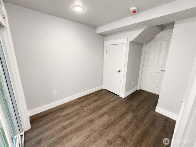 9215 Roosevelt Way NE # C