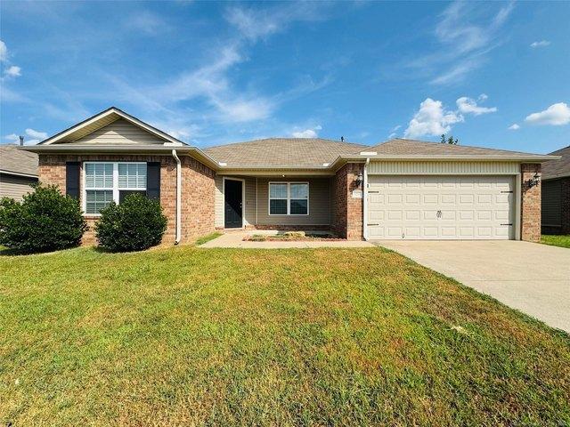 9215 S 253rd East Ave, Broken Arrow, OK 74014