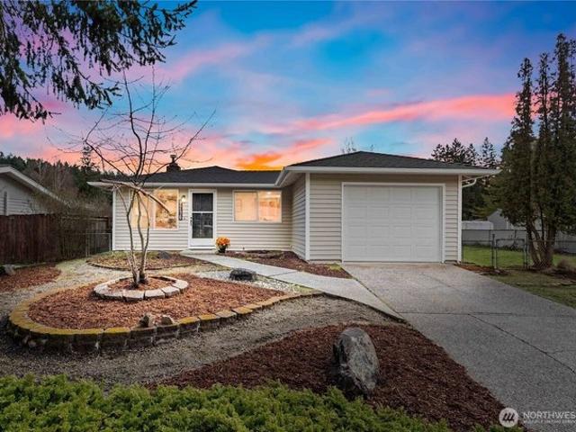 9216 Madrone Cir W, University Place, WA 98467
