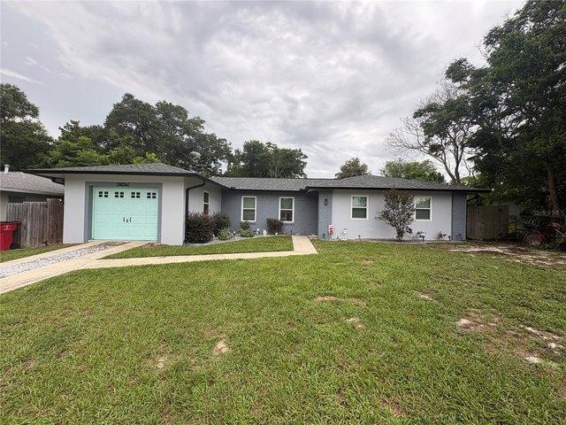 9216 N Abbot Dr, Citrus Springs, FL 34434
