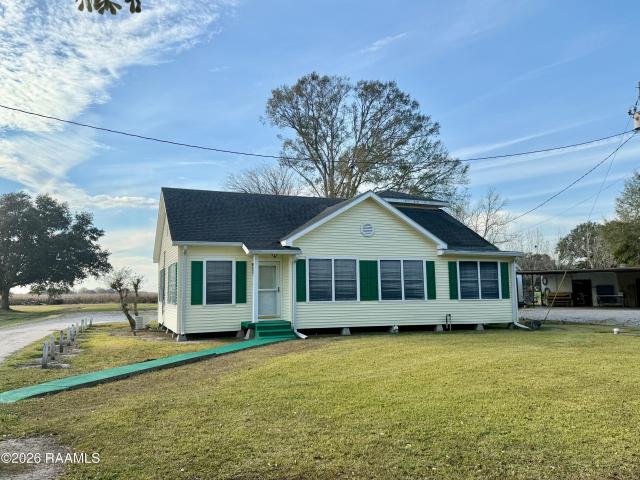 9217 Harold Landry Rd, New Iberia, LA 70563 | MLS #RA2600000 | Compass