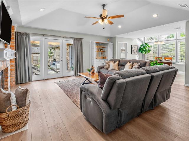 9217 Timber Knoll Drive
