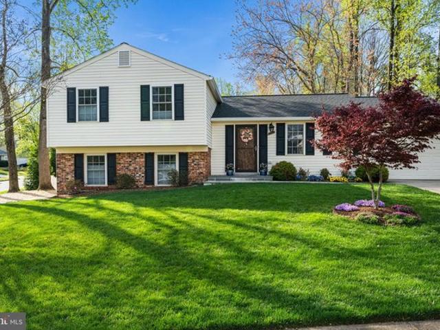 9219 Claytonia Ln, Annandale, VA 22003
