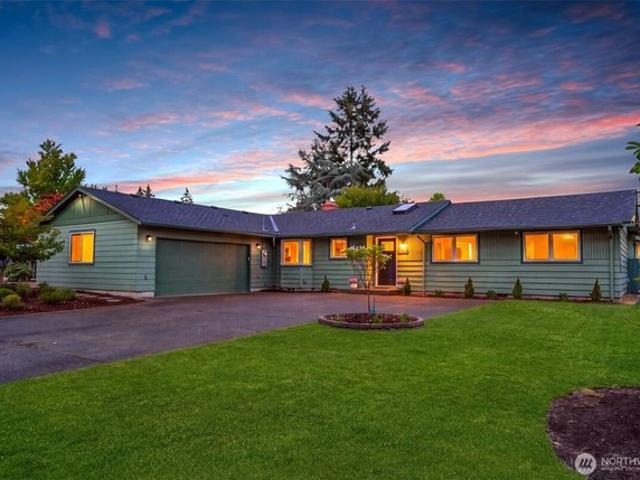 9219 Elwood Dr SW, Lakewood, WA 98498