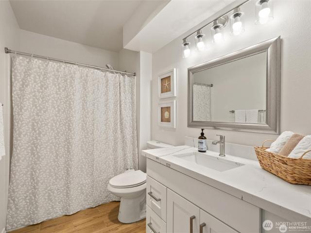 9210 Market Place # E102