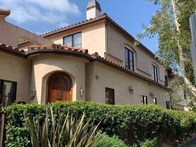 9210 Alcott St Los Angeles, CA 90035