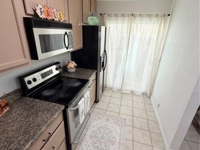 9210 Kenwood Dr Unit H, Spring Valley, CA 91977