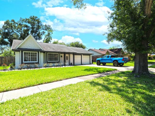 9211 Blankenship Dr, Houston, TX 77080 | MLS #70272