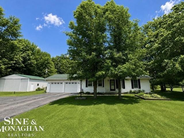 9211 Folkert Rd, Algonac, MI 48001