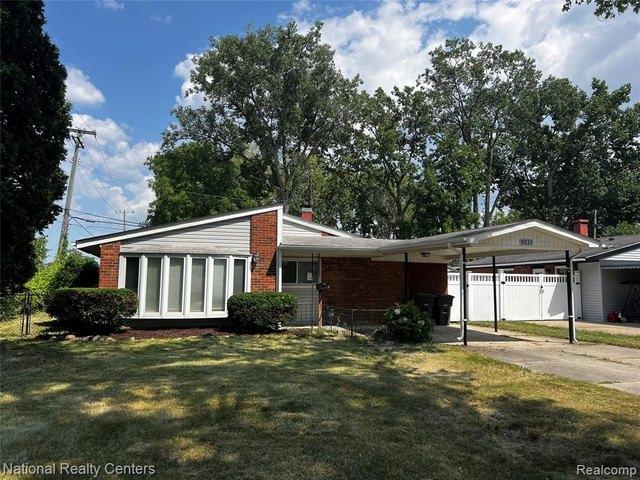 9211 Polk St, Taylor, MI 48180