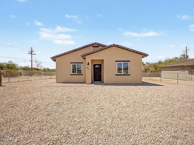 9211 W Floyd St, Tucson, AZ 85735
