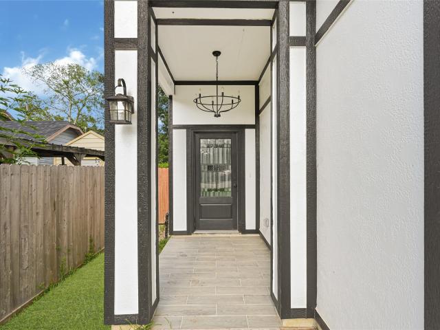 9212 Arvin St, Houston, TX 77028 | MLS #58152