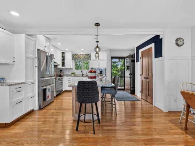 9212 Edgewater Circle S # 208
