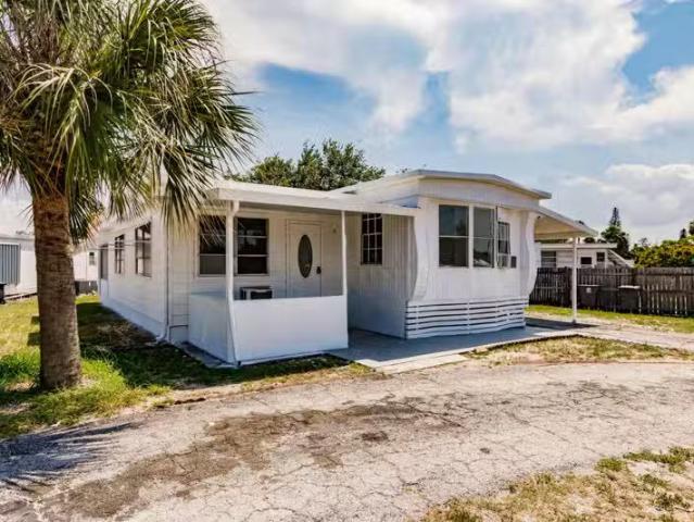 9213 MATSO DR, WEST PALM BEACH, FL 33403 Single Family Residen.