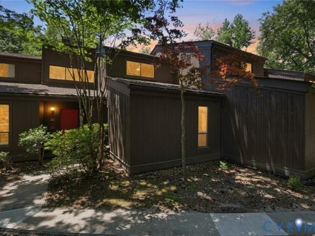 9213 Groundhog Dr, Richmond, VA 23235