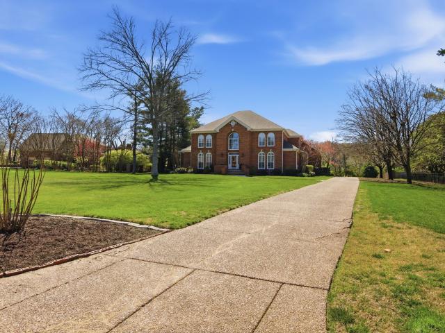 9213 Hunterboro Dr