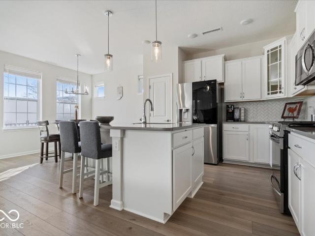 9213 Hawley Dr, Indianapolis, IN 46216 | MLS #22079