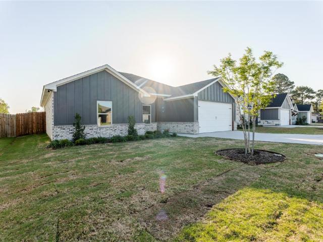 9213 Parkview Circle
