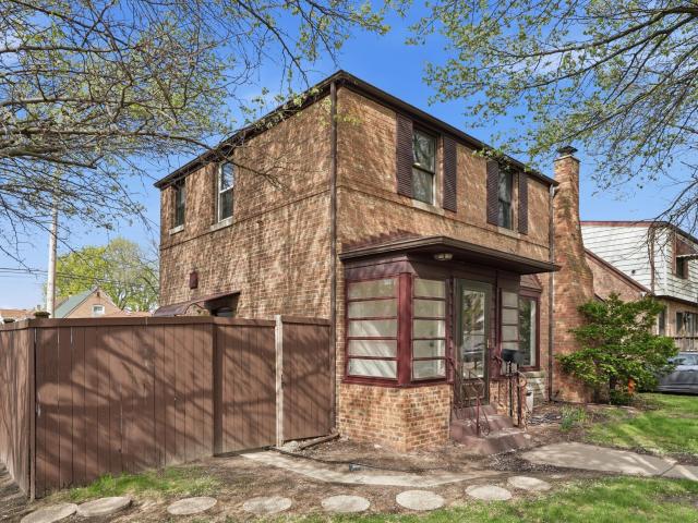 921 173rd St, Hammond, IN 46324 | MLS #837838 | Compass