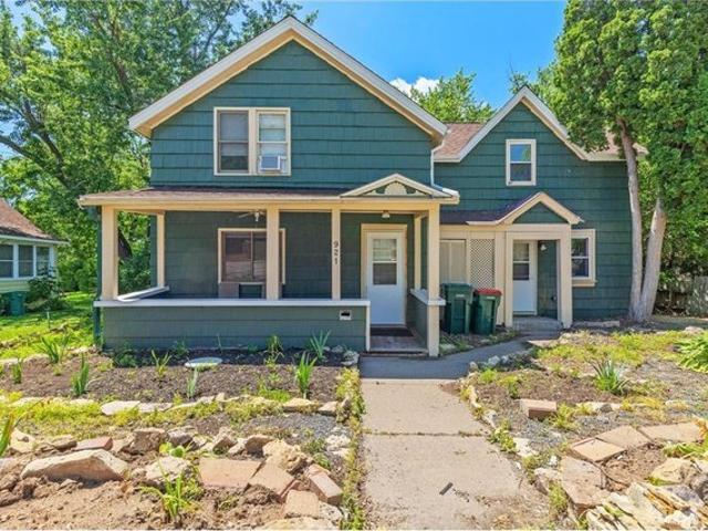 921 2nd St, Hudson, WI 54016