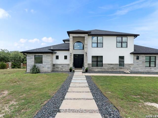 921 County Road 2801 E
