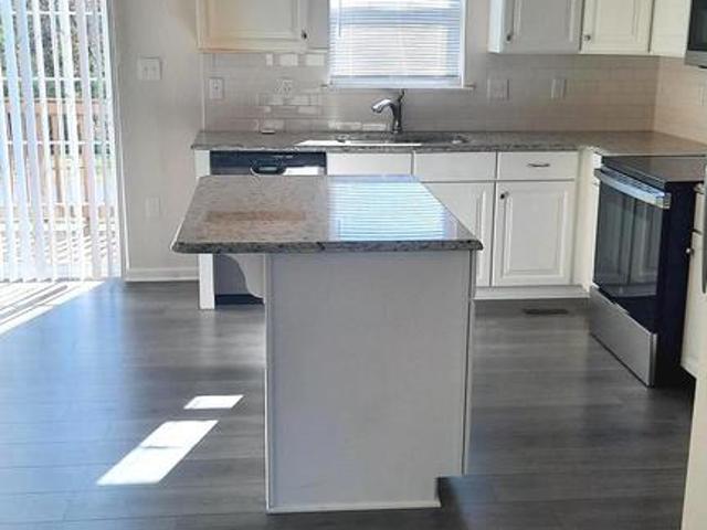 921 Admirals Quay Drive