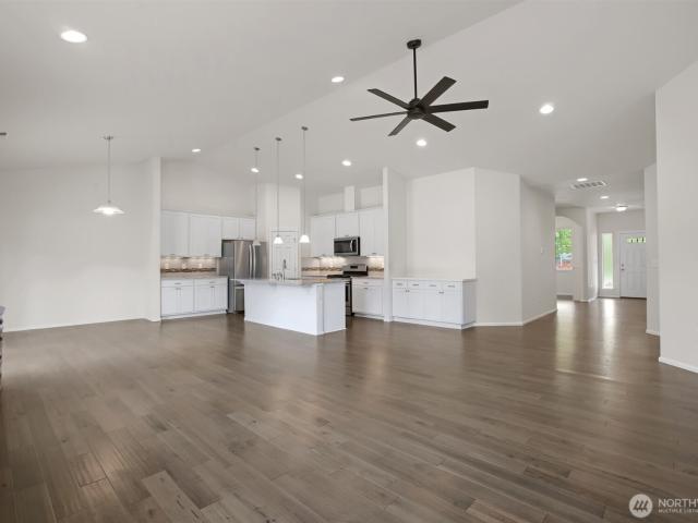 921 Alpine View Drive