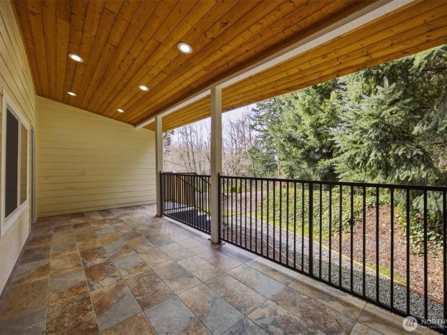 921 Autumn Lane # 203