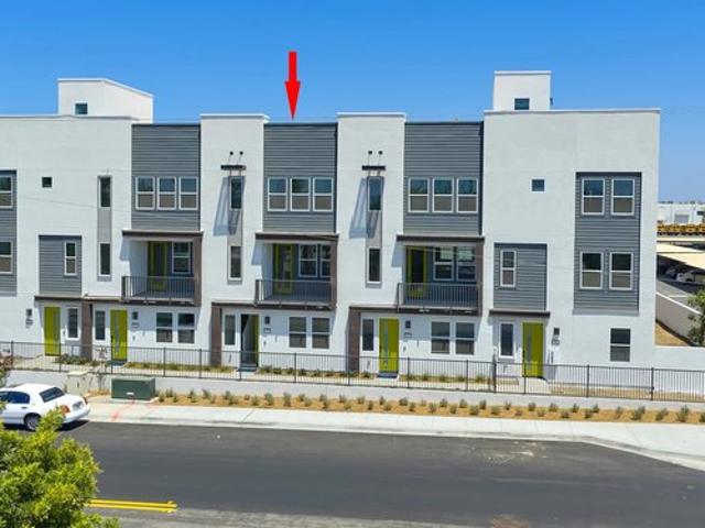 921 Avenida Neptuno Unit 3, Chula Vista, CA 91911