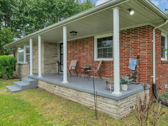 921 Dry Creek Rd