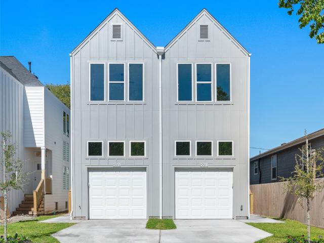 921 E 38th St, Houston, TX 77022 | MLS #47109