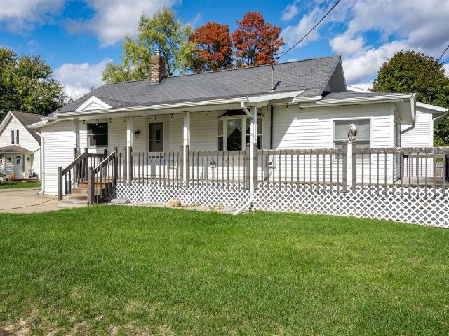 921 E Willoughby Road