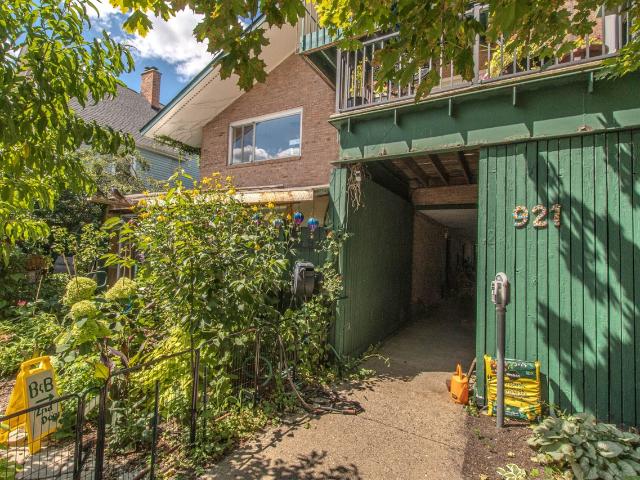 921 E Huron Street # 6