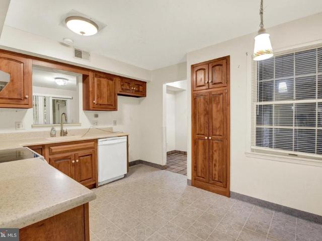 921 Innsbruck Drive # A