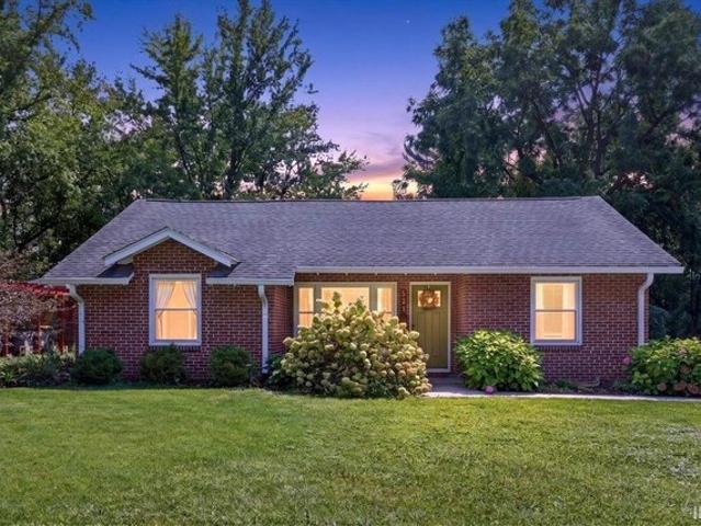 921 Lindberg Rd, West Lafayette, IN 47906