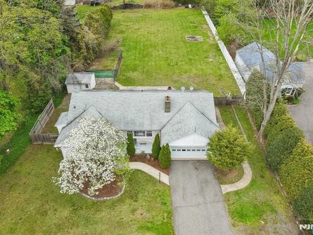921 Linwood Ave, Ridgewood, NJ 07450