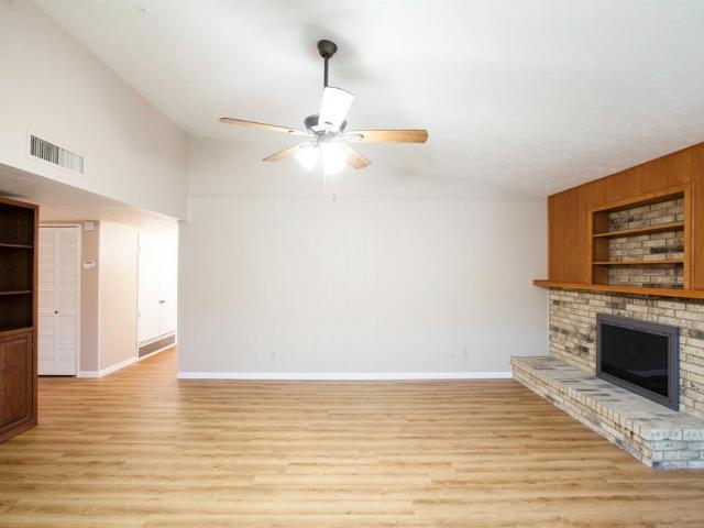 921 Mossvine Drive